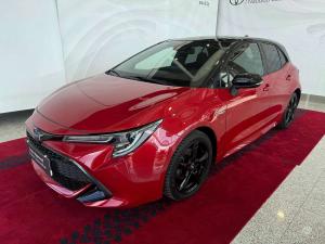 Sarkans Toyota Corolla 2019 Šauļi, ar dzinēja tilpumu 1.80 L un nobraukumu 82 tūkst. km par 18900 €, foto  vietnē AUTOMOTO.COM.LV