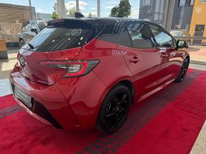Sarkans Toyota Corolla 2019 Šauļi, ar dzinēja tilpumu 1.80 L un nobraukumu 82 tūkst. km par 18900 €, foto 7 vietnē AUTOMOTO.COM.LV