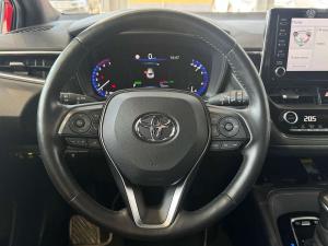 Sarkans Toyota Corolla 2019 Šauļi, ar dzinēja tilpumu 1.80 L un nobraukumu 82 tūkst. km par 18900 €, foto 10 vietnē AUTOMOTO.COM.LV