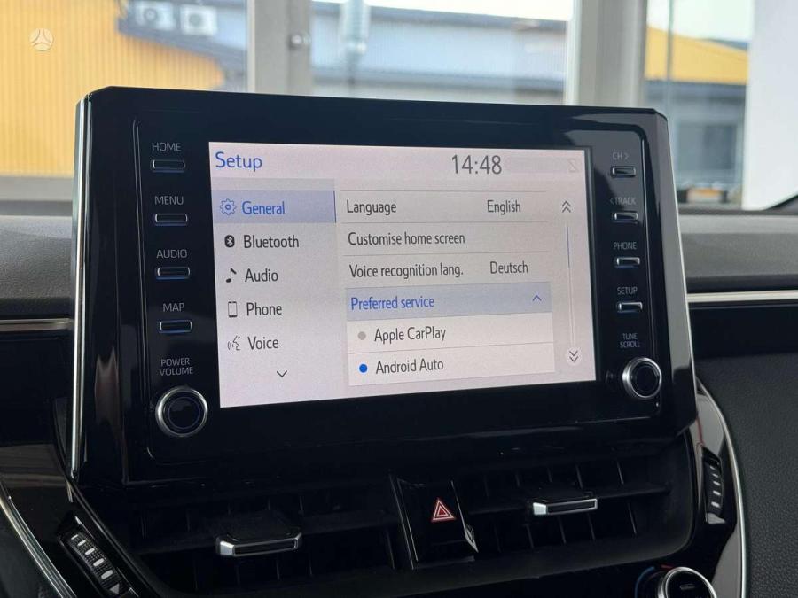 Sarkans Toyota Corolla 2019 Šauļi, ar dzinēja tilpumu 1.80 L un nobraukumu 82 tūkst. km par 18900 €, foto 12 vietnē AUTOMOTO.COM.LV