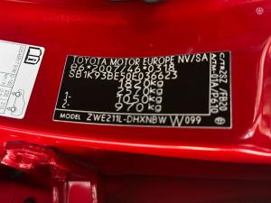 Sarkans Toyota Corolla 2019 Šauļi, ar dzinēja tilpumu 1.80 L un nobraukumu 82 tūkst. km par 18900 €, foto 26 vietnē AUTOMOTO.COM.LV