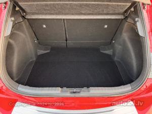 Red Toyota Corolla 2019 in Tallinn, with an engine capacity of 1.80 L and mileage of 36 thousand km for 18200 €, photo 13 on AUTOMOTO.COM.LV