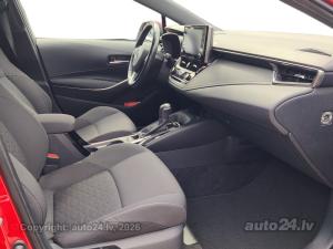 Red Toyota Corolla 2019 in Tallinn, with an engine capacity of 1.20 L and mileage of 64 thousand km for 16995 €, photo 7 on AUTOMOTO.COM.LV