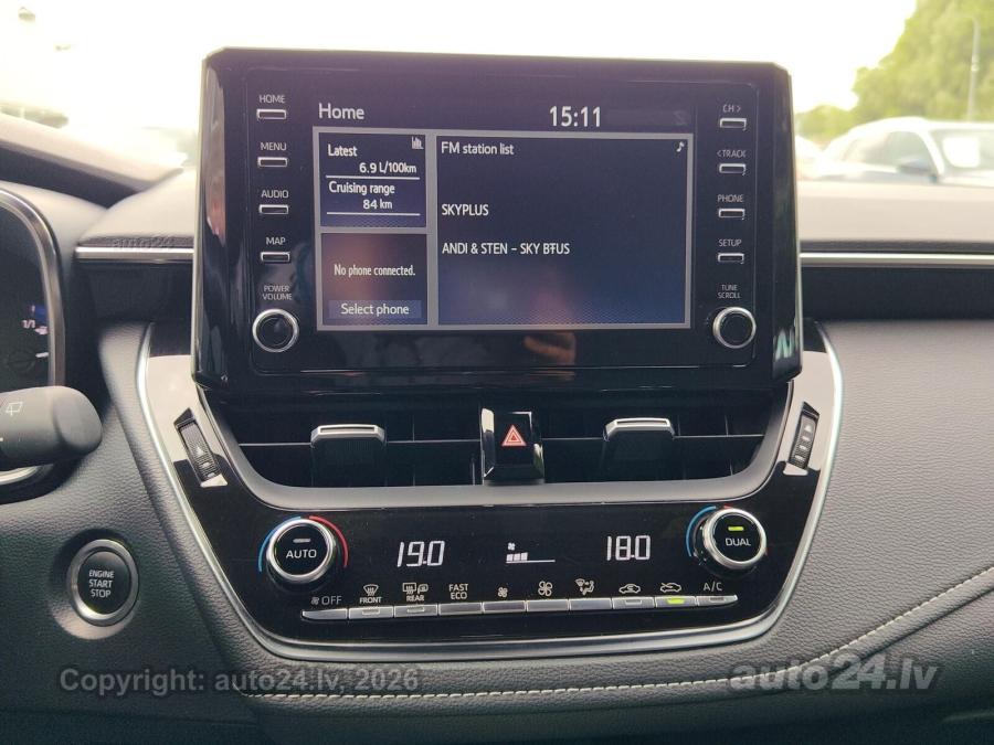 Red Toyota Corolla 2019 in Tallinn, with an engine capacity of 1.20 L and mileage of 64 thousand km for 16995 €, photo 15 on AUTOMOTO.COM.LV