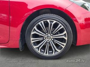 Red Toyota Corolla 2019 in Tallinn, with an engine capacity of 1.20 L and mileage of 64 thousand km for 16995 €, photo 16 on AUTOMOTO.COM.LV