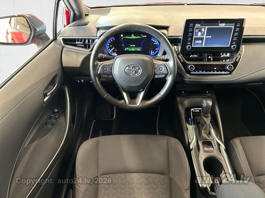 Red Toyota Corolla 2019 in Parnu, with an engine capacity of 1.80 L and mileage of 36 thousand km for 18500 €, photo 10 on AUTOMOTO.COM.LV