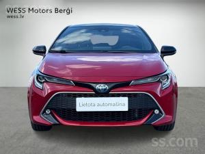 Red Toyota Corolla 2019 in Riga, with an engine capacity of 1.80 L and mileage of 76 thousand km for 18400 €, photo 6 on AUTOMOTO.COM.LV