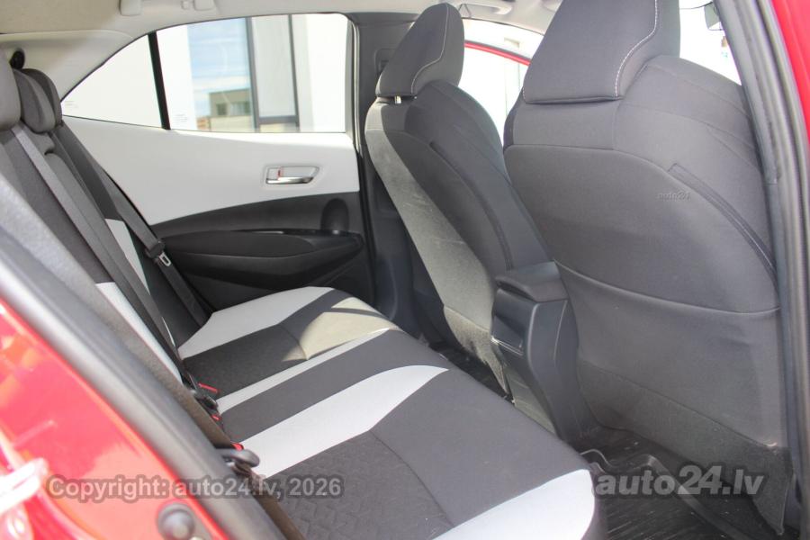 Sarkans Toyota Corolla 2019 Tallina, ar dzinēja tilpumu 1.80 L un nobraukumu 0 tūkst. km par 17900 €, foto 7 vietnē AUTOMOTO.COM.LV