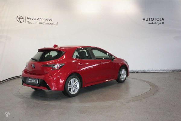Sarkans Toyota Corolla 2020 Kauņa, ar dzinēja tilpumu 1.20 L un nobraukumu 74 tūkst. km par 16500 €, foto 3 vietnē AUTOMOTO.COM.LV