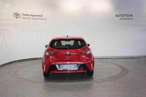Sarkans Toyota Corolla 2020 Kauņa, ar dzinēja tilpumu 1.20 L un nobraukumu 74 tūkst. km par 16500 €, foto 4 vietnē AUTOMOTO.COM.LV