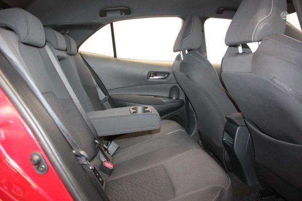 Sarkans Toyota Corolla 2020 Kauņa, ar dzinēja tilpumu 1.20 L un nobraukumu 74 tūkst. km par 16500 €, foto 7 vietnē AUTOMOTO.COM.LV