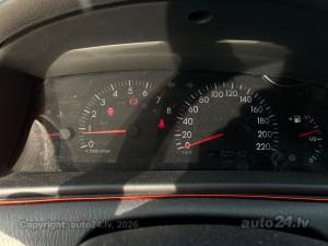 Sarkans Toyota Corolla 2006 Hāpsalu, ar dzinēja tilpumu 1.60 L un nobraukumu 301 tūkst. km par 2500 €, foto 7 vietnē AUTOMOTO.COM.LV