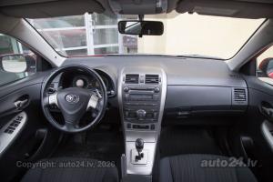 Sarkans Toyota Corolla 2007 Tallina, ar dzinēja tilpumu 1.60 L un nobraukumu 192 tūkst. km par 3690 €, foto 11 vietnē AUTOMOTO.COM.LV