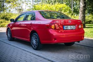 Красный Тойота Королла 2007 в Рига, объемом двигателя 1.60 л и пробегом 289 тыс. км за 2990 €, фото 7 на AUTOMOTO.COM.LV
