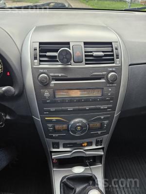 Sarkans Toyota Corolla 2013 Rīga, ar dzinēja tilpumu 1.60 L un nobraukumu 206 tūkst. km par 4750 €, foto 10 vietnē AUTOMOTO.COM.LV