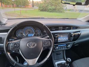 Sarkans Toyota Corolla 2014 Viļņa, ar dzinēja tilpumu 1.36 L un nobraukumu 212 tūkst. km par 7300 €, foto 8 vietnē AUTOMOTO.COM.LV