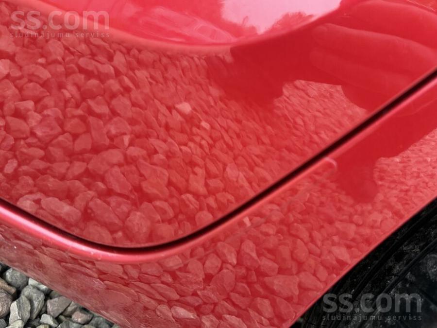 Red Toyota Corolla 2015 in Riga, with an engine capacity of 1.40 L and mileage of 199 thousand km for 6450 €, photo 12 on AUTOMOTO.COM.LV