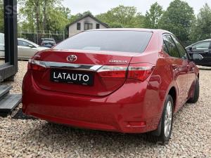 Red Toyota Corolla 2015 in Riga, with an engine capacity of 1.40 L and mileage of 199 thousand km for 6450 €, photo 13 on AUTOMOTO.COM.LV