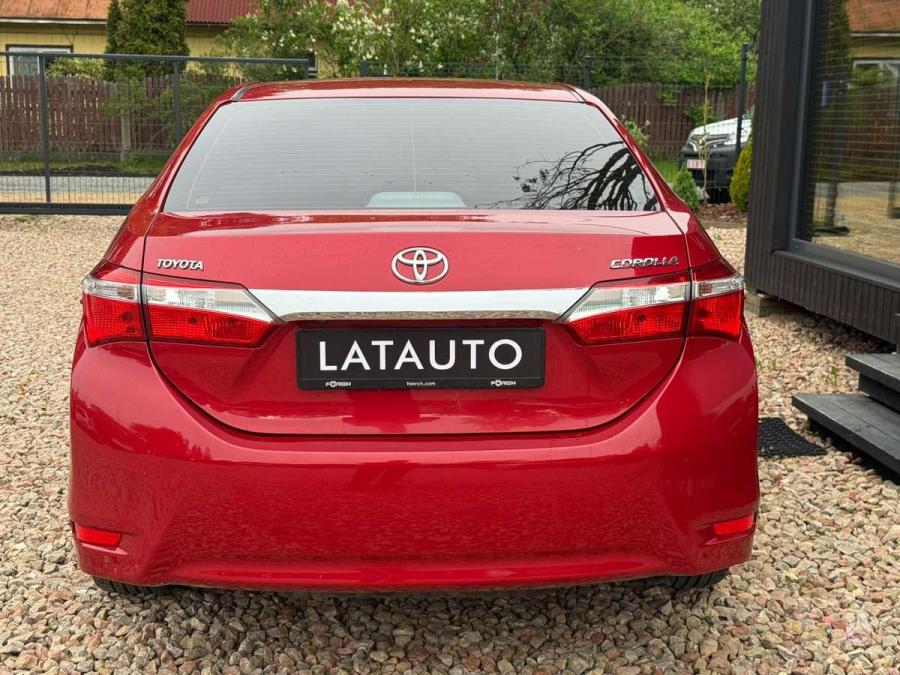 Sarkans Toyota Corolla 2015 Rīga, ar dzinēja tilpumu 1.40 L un nobraukumu 199 tūkst. km par 6350 €, foto 6 vietnē AUTOMOTO.COM.LV
