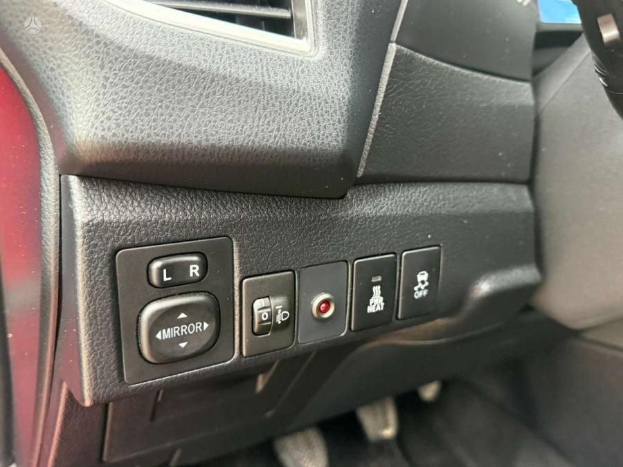 Sarkans Toyota Corolla 2015 Rīga, ar dzinēja tilpumu 1.40 L un nobraukumu 199 tūkst. km par 6350 €, foto 23 vietnē AUTOMOTO.COM.LV