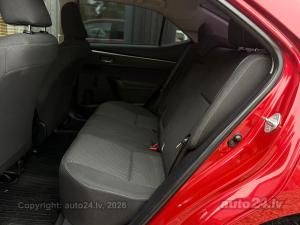 Sarkans Toyota Corolla 2015 Rīga, ar dzinēja tilpumu 1.40 L un nobraukumu 199 tūkst. km par 6290 €, foto 18 vietnē AUTOMOTO.COM.LV