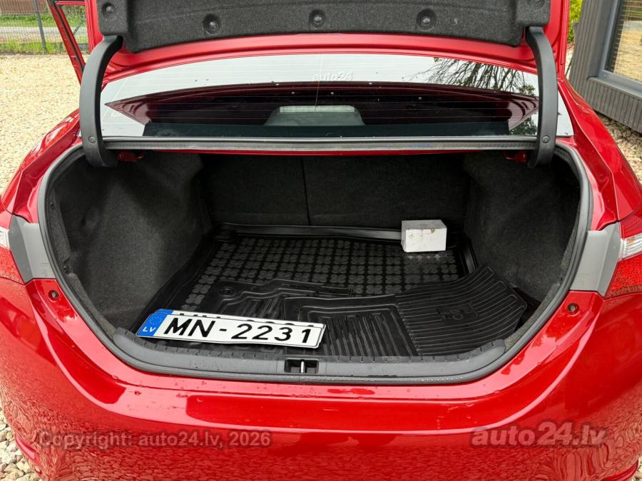 Sarkans Toyota Corolla 2015 Rīga, ar dzinēja tilpumu 1.40 L un nobraukumu 199 tūkst. km par 6290 €, foto 27 vietnē AUTOMOTO.COM.LV