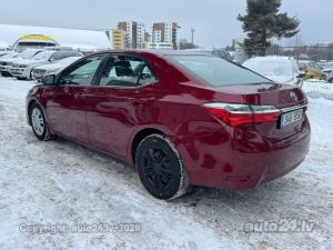 Sarkans Toyota Corolla 2016 Tallina, ar dzinēja tilpumu 1.40 L un nobraukumu 221 tūkst. km par 7500 €, foto 6 vietnē AUTOMOTO.COM.LV