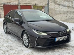Sarkans Toyota Corolla 2019 Rīga, ar dzinēja tilpumu 1.60 L un nobraukumu 96 tūkst. km par 15500 €, foto 3 vietnē AUTOMOTO.COM.LV