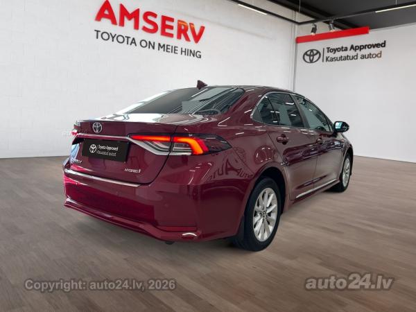 Red Toyota Corolla 2019 in Parnu, with an engine capacity of 1.80 L and mileage of 81 thousand km for 16900 €, photo 2 on AUTOMOTO.COM.LV