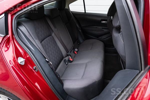 Тойота Королла 2019 в Рига на AUTOMOTO.COM.LV Красный Тойота Королла 2019 в Рига, объемом двигателя 1.60 л и пробегом 77 тыс. км за 14950 €, фото 8 на AUTOMOTO.COM.LV