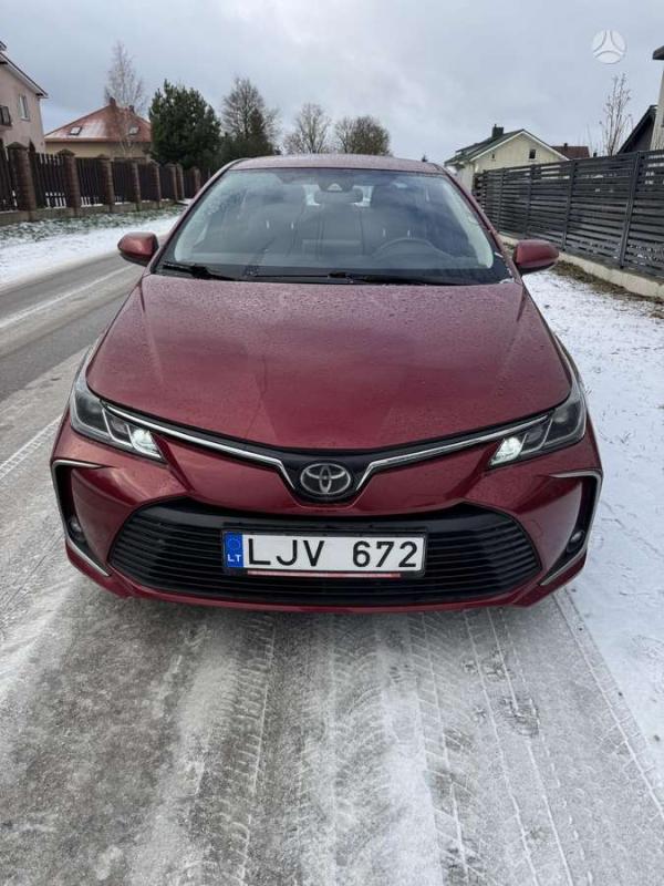 Sarkans Toyota Corolla 2020 Viļņa, ar dzinēja tilpumu 1.60 L un nobraukumu 97 tūkst. km par 16500 €, foto 9 vietnē AUTOMOTO.COM.LV