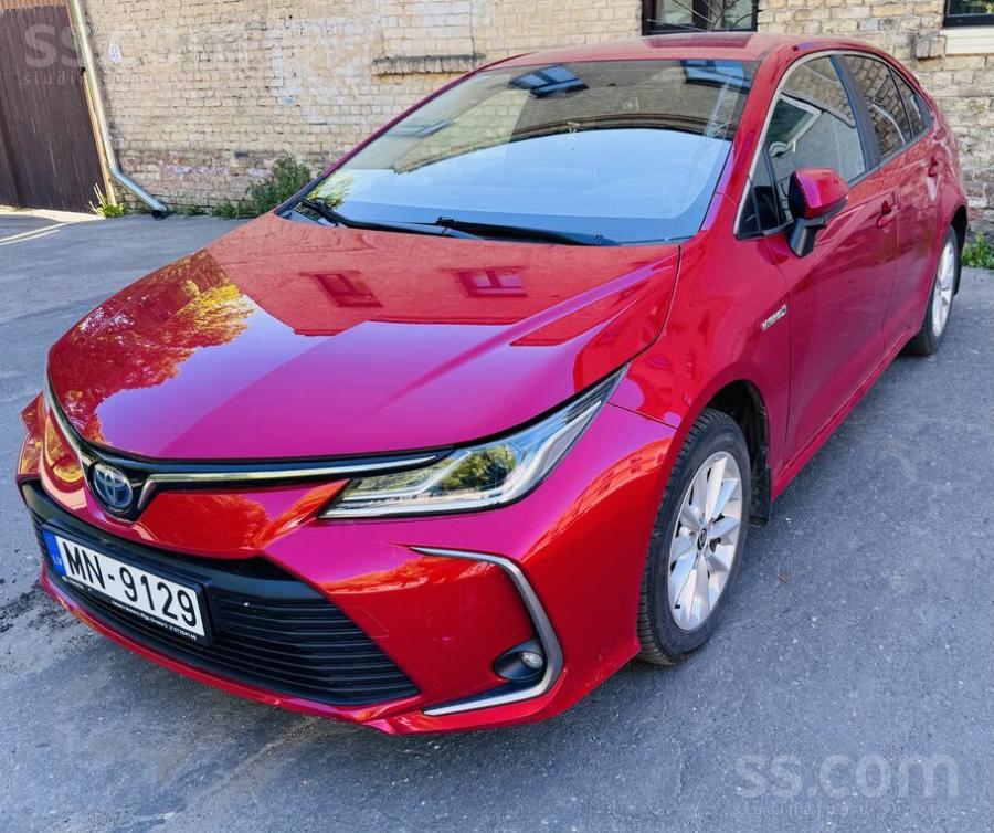 Sarkans Toyota Corolla 2020 Rīga, ar dzinēja tilpumu 1.80 L un nobraukumu 80 tūkst. km par 17500 €, foto 1 vietnē AUTOMOTO.COM.LV