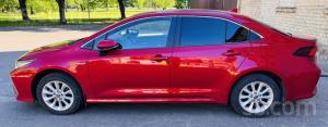 Sarkans Toyota Corolla 2020 Rīga, ar dzinēja tilpumu 1.80 L un nobraukumu 80 tūkst. km par 17500 €, foto 3 vietnē AUTOMOTO.COM.LV