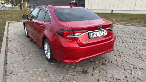 Sarkans Toyota Corolla 2020 Rīga, ar dzinēja tilpumu 1.80 L un nobraukumu 80 tūkst. km par 17500 €, foto 3 vietnē AUTOMOTO.COM.LV