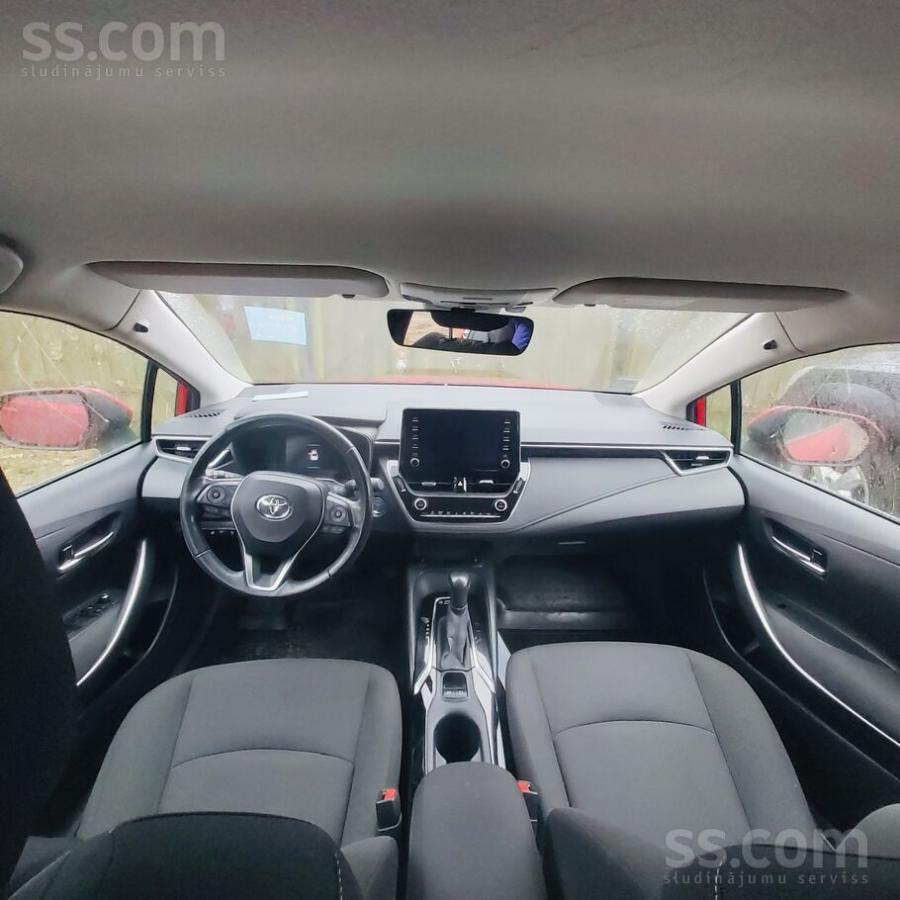 Sarkans Toyota Corolla 2020 Rīga, ar dzinēja tilpumu 1.80 L un nobraukumu 80 tūkst. km par 17500 €, foto 5 vietnē AUTOMOTO.COM.LV