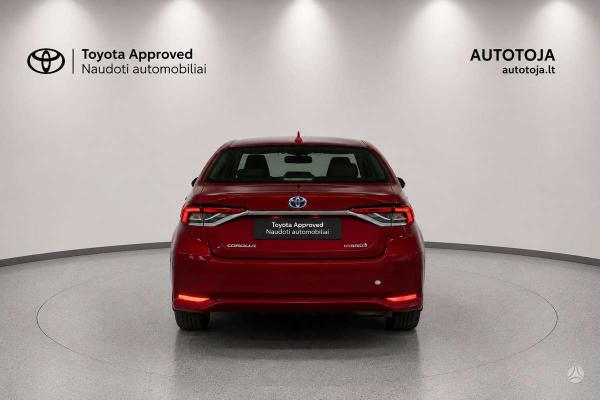 Sarkans Toyota Corolla 2020 Kauņa, ar dzinēja tilpumu 1.80 L un nobraukumu 142 tūkst. km par 17500 €, foto 4 vietnē AUTOMOTO.COM.LV