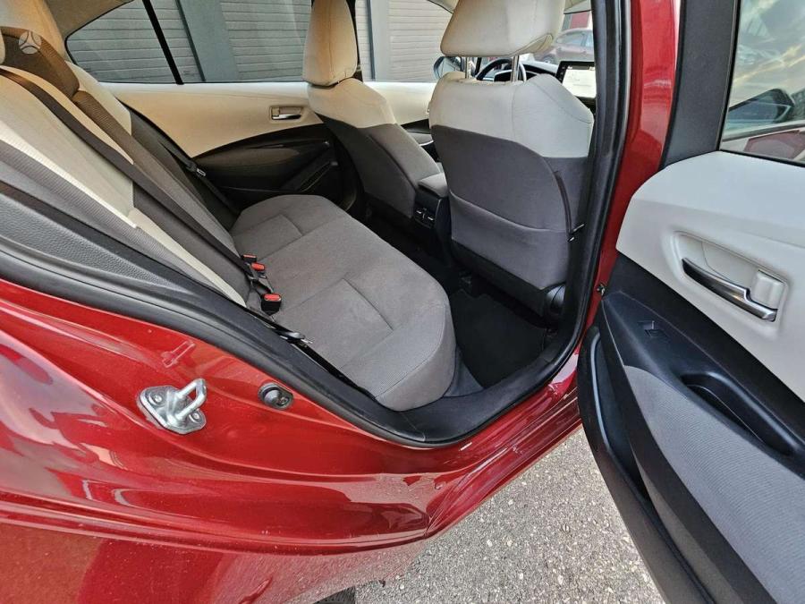 Sarkans Toyota Corolla 2020 Viļņa, ar dzinēja tilpumu 1.60 L un nobraukumu 146 tūkst. km par 12300 €, foto 17 vietnē AUTOMOTO.COM.LV