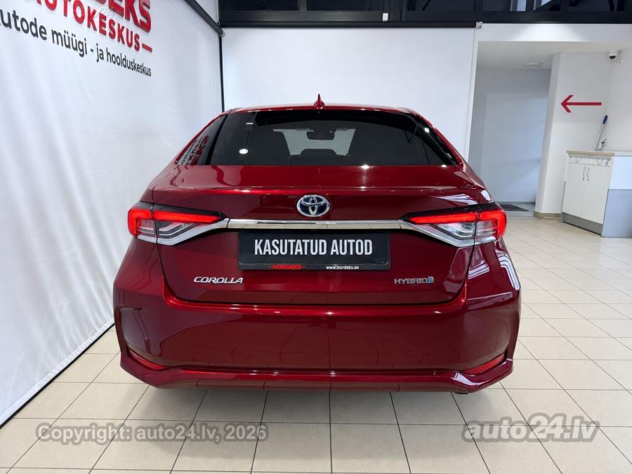 Красный Тойота Королла 2020 в Таллин, объемом двигателя 1.80 л и пробегом 126 тыс. км за 17290 €, фото 7 на AUTOMOTO.COM.LV