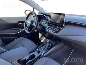 Sarkans Toyota Corolla 2021 Rīga, ar dzinēja tilpumu 1.80 L un nobraukumu 94 tūkst. km par 18990 €, foto 7 vietnē AUTOMOTO.COM.LV