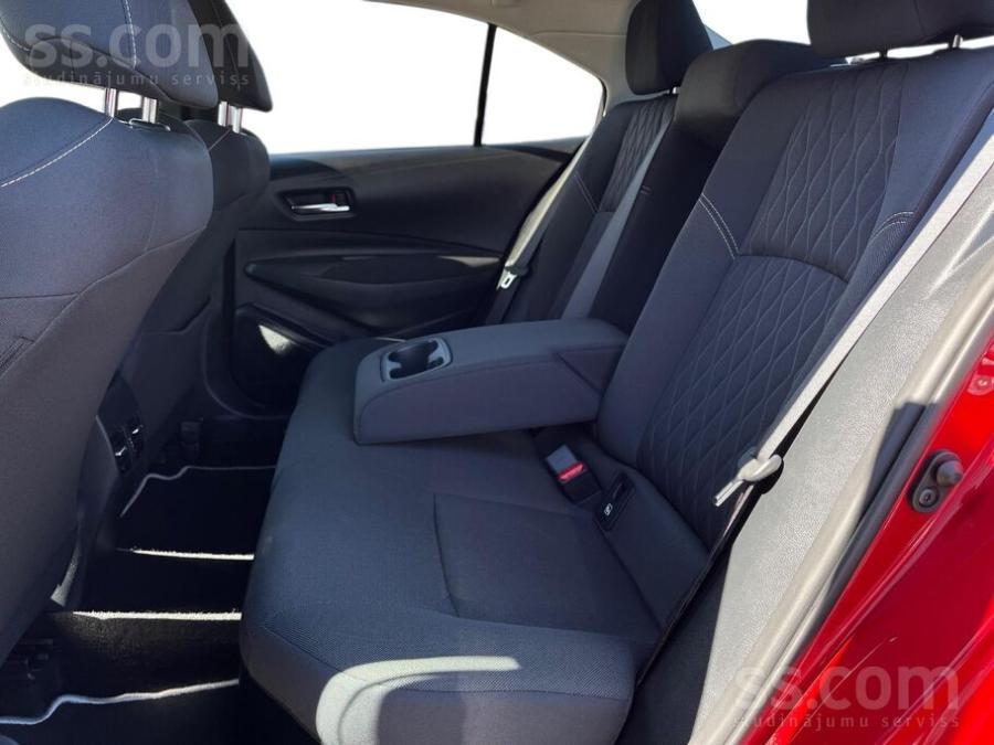 Sarkans Toyota Corolla 2021 Rīga, ar dzinēja tilpumu 1.80 L un nobraukumu 94 tūkst. km par 18990 €, foto 21 vietnē AUTOMOTO.COM.LV