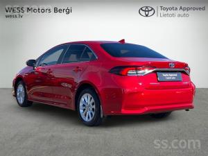 Sarkans Toyota Corolla 2021 Rīga, ar dzinēja tilpumu 1.80 L un nobraukumu 94 tūkst. km par 18990 €, foto 24 vietnē AUTOMOTO.COM.LV