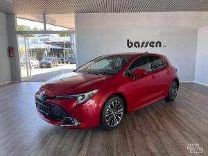 Sarkans Toyota Corolla 2023 Kauņa, ar dzinēja tilpumu 1.80 L un nobraukumu 19 tūkst. km par 29600 €, foto 2 vietnē AUTOMOTO.COM.LV