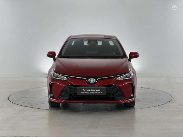 Красный Тойота Королла 2023 в Вильнюс, объемом двигателя 1.80 л и пробегом 104 тыс. км за 19900 €, фото 5 на AUTOMOTO.COM.LV