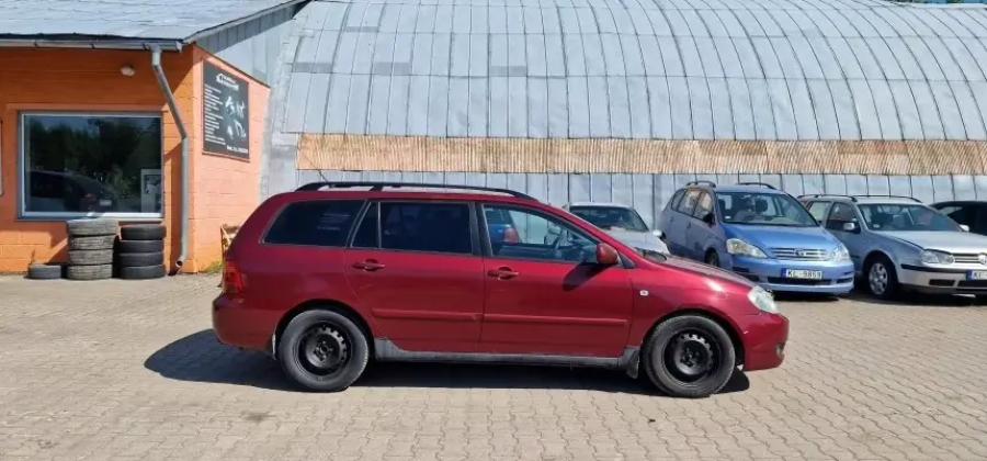Sarkans Toyota Corolla 2007 Valmiera, ar dzinēja tilpumu 2.00 L un nobraukumu 0 tūkst. km par 1500 €, foto 3 vietnē AUTOMOTO.COM.LV