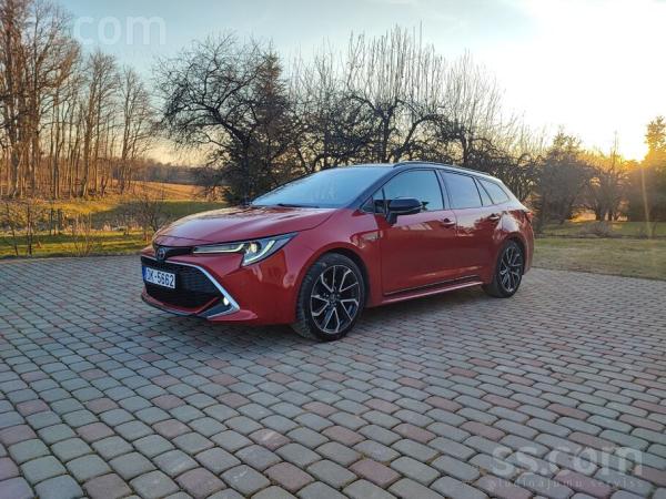 Sarkans Toyota Corolla 2019 Rīga, ar dzinēja tilpumu 2.00 L un nobraukumu 251 tūkst. km par 16000 €, foto 7 vietnē AUTOMOTO.COM.LV