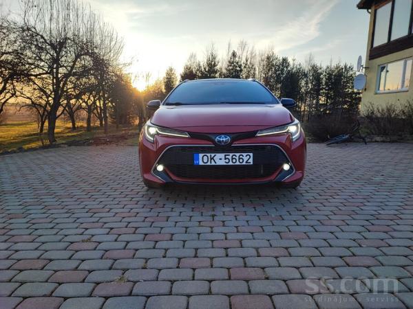 Красный Тойота Королла 2019 в Рига, объемом двигателя 2.00 л и пробегом 251 тыс. км за 16000 €, фото 8 на AUTOMOTO.COM.LV