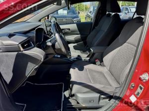 Red Toyota Corolla 2019 in Liepaja, with an engine capacity of 1.80 L and mileage of 166 thousand km for 16900 €, photo 15 on AUTOMOTO.COM.LV