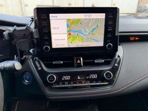 Red Toyota Corolla 2019 in Kaunas, with an engine capacity of 1.80 L and mileage of 125 thousand km for 14000 €, photo 9 on AUTOMOTO.COM.LV
