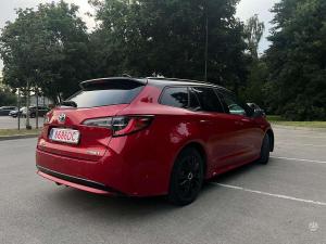 Sarkans Toyota Corolla 2019 Kauņa, ar dzinēja tilpumu 1.80 L un nobraukumu 163 tūkst. km par 14900 €, foto 5 vietnē AUTOMOTO.COM.LV