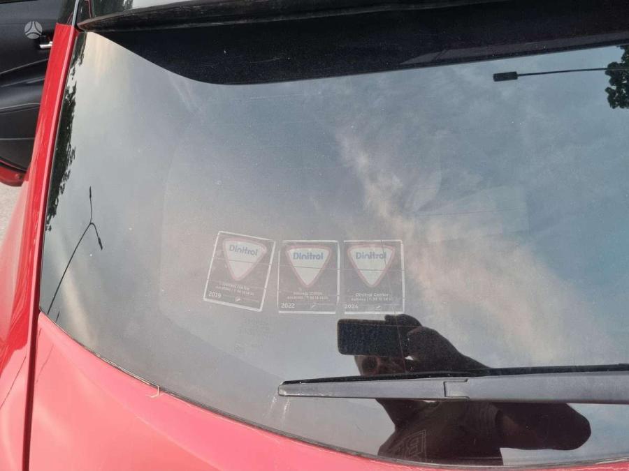 Sarkans Toyota Corolla 2019 Kauņa, ar dzinēja tilpumu 1.80 L un nobraukumu 163 tūkst. km par 14900 €, foto 8 vietnē AUTOMOTO.COM.LV
